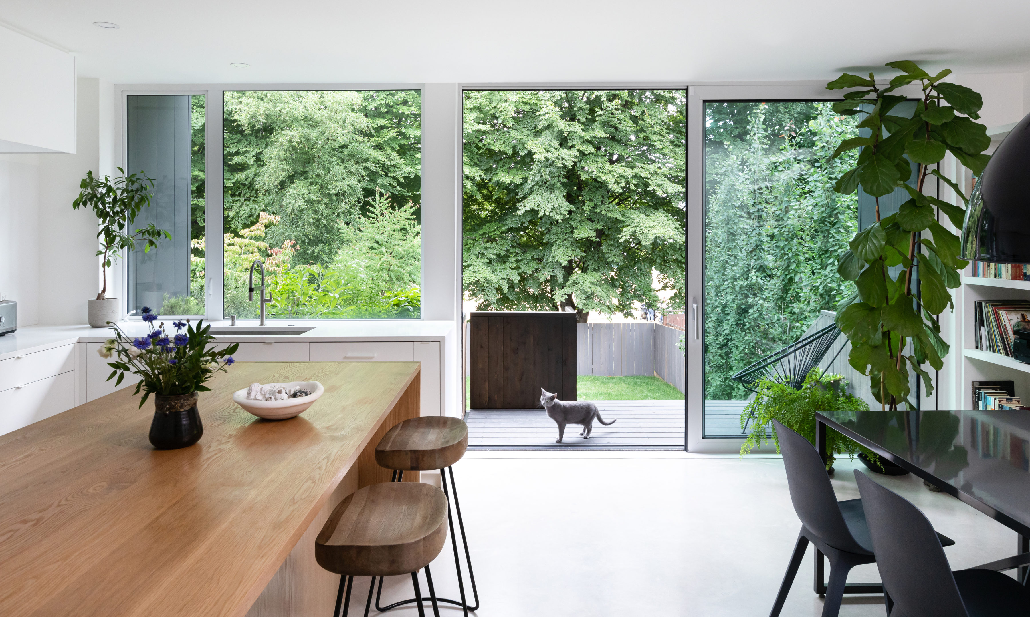 House with Two Bay Windows - Lepp Construction